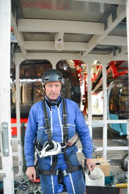 Un technicien de Marc - Infosnews